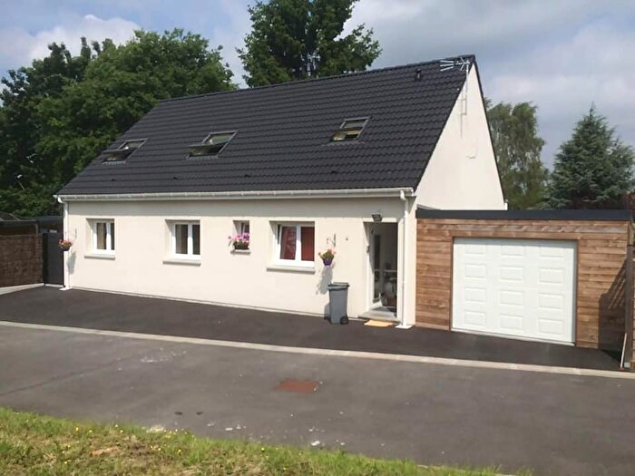 Maisons à vendre et appartements à louer - 1