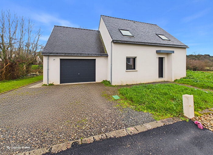 Maison à vendre - Landudal - 4 pièces - 3 chambres