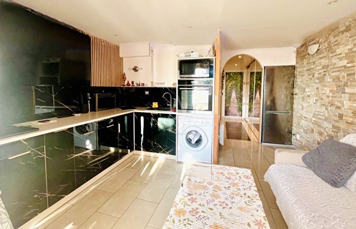 Appartement à vendre - Sète, La Corniche - 2 pièces - 1 chambre