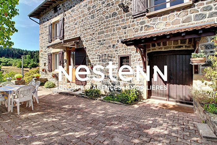 Maison 5 pièces à Chénelette, à vendre