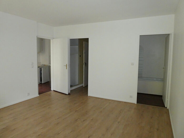 Appartement à vendre - Avon, Bercelle, Gare - 1 pièce