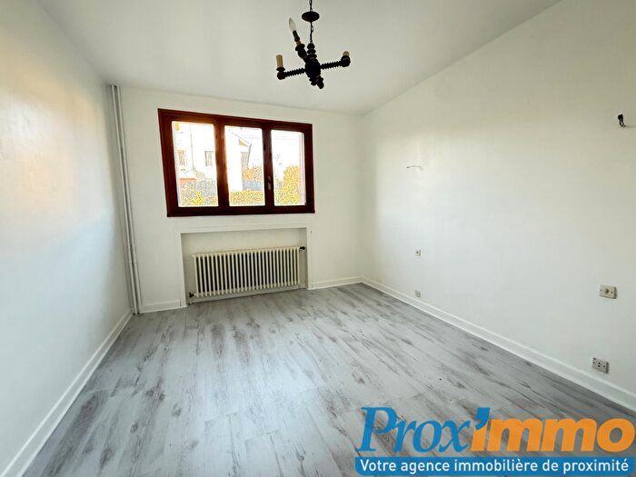 Maisons à vendre et appartements à louer - 3