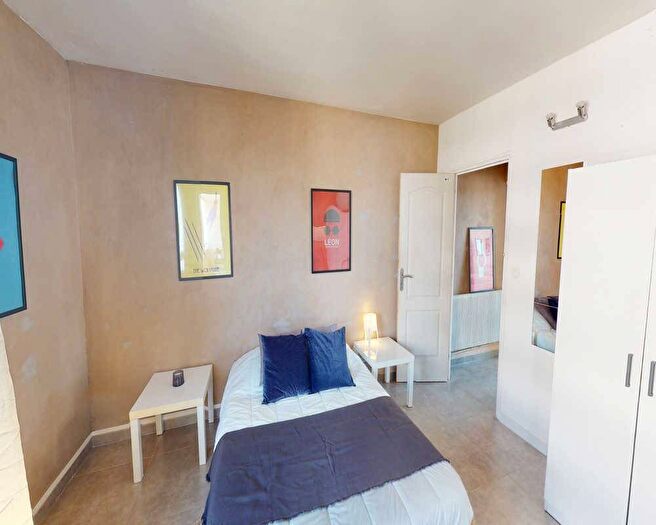 Appartement 4 pièces à Beaux Arts, Montpellier, à louer