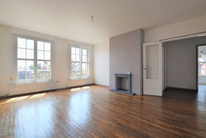 Appartement à louer - Centre Ville-Emonville, Abbeville - 3 pièces - 2 chambres