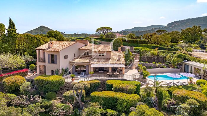 Mandelieu-la-Napoule, Minelle : Maison 5 pièces à vendre