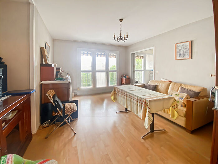 Pantin, Eglise Pommiers : Appartement 2 pièces à vendre