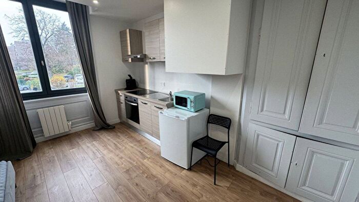 Appartement à louer - Les Chassagnes, La Mulatière - 1 pièce