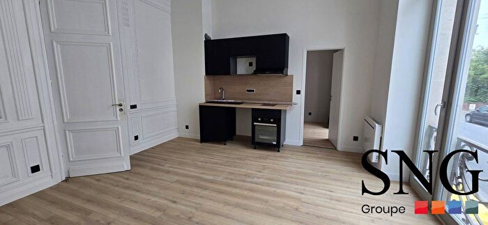Centre Ville-Fin de la Guerre, Tourcoing : Appartement 2 pièces à louer