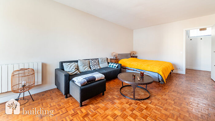 Appartement à vendre - Neuilly-sur-Seine, Plaine des Sablons - 1 pièce