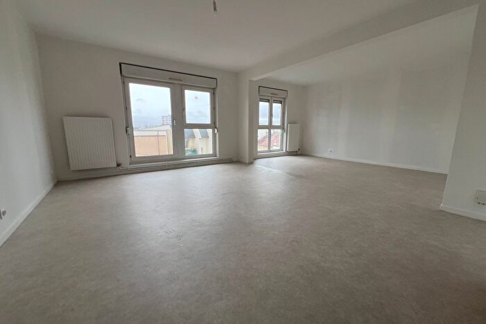 Appartement à vendre - Reims, Europe, Chemin Vert - 5 pièces - 3 chambres