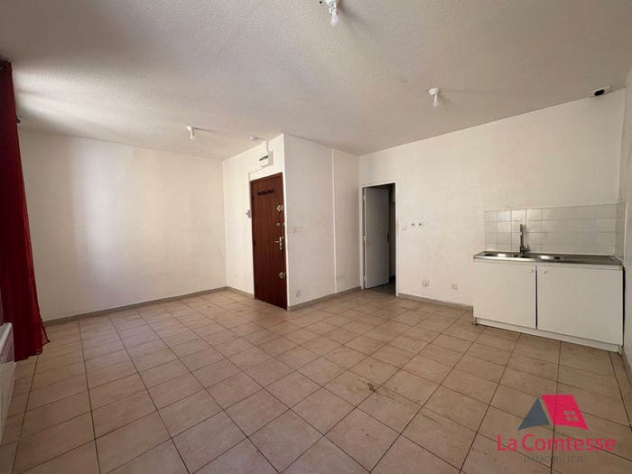 Centre Ville, Aubagne - Appartement 1 pièce à louer