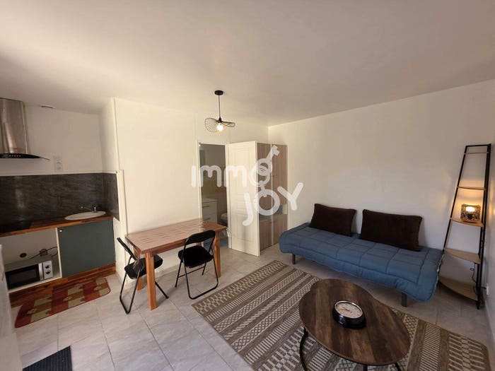 Appartement 1 pièce à Cazilhac, à louer