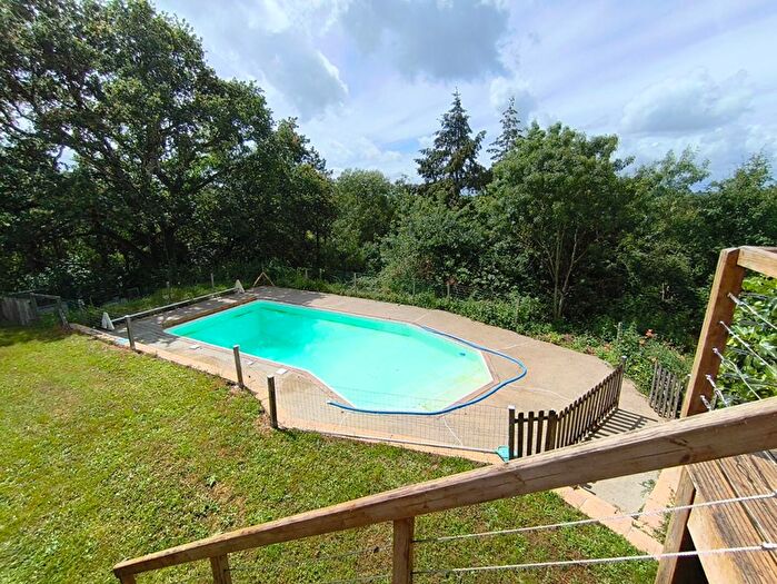 La Chapelle-Basse-Mer : Maison 7 pièces à vendre