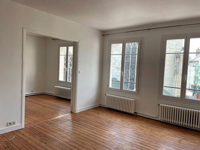 Appartement à louer - Vieux Marché-Cathédrale, Rouen - 3 pièces - 2 chambres