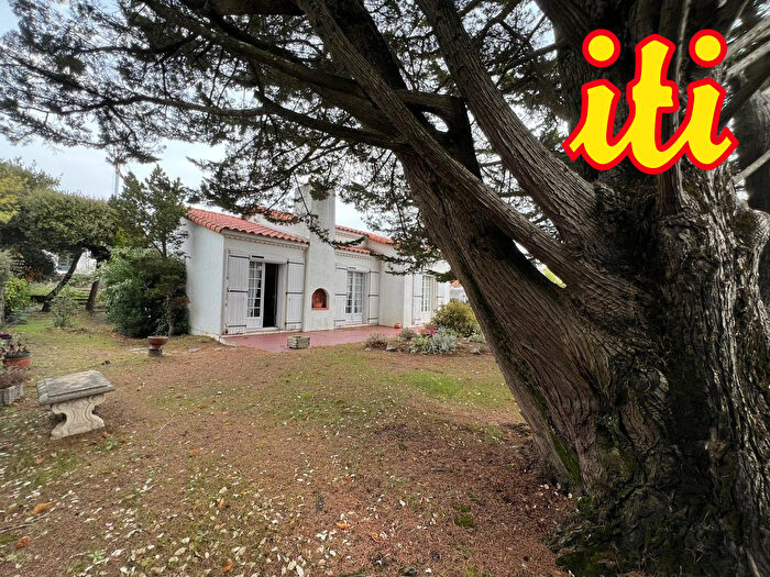 Maison à vendre - Château-dOlonne, La Pironnière, Littoral - 4 pièces - 2 chambres