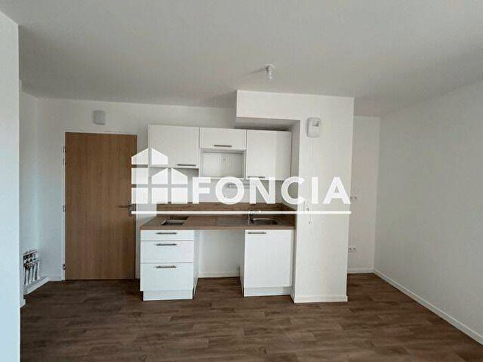 Gare-Leclerc, Le Mans : Appartement 2 pièces à louer