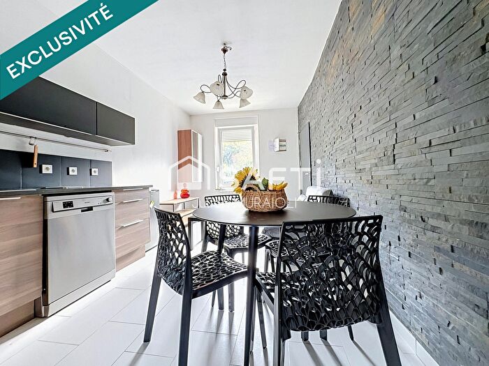 Hayange, Centre-ville : Appartement 2 pièces à vendre