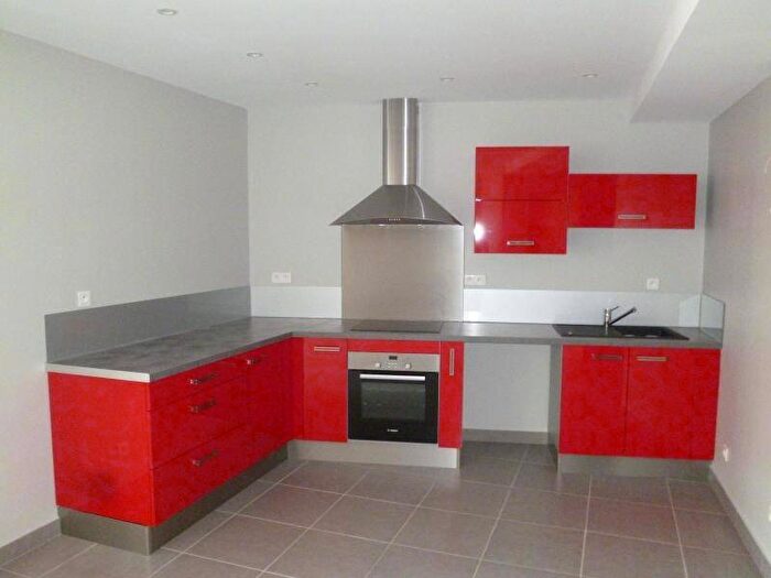 Appartement à louer - Centre, Tarare - 4 pièces - 3 chambres