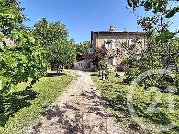 Maison 4 pièces à Arles, Mas-Thibert, Salin-de-Giraud, à vendre