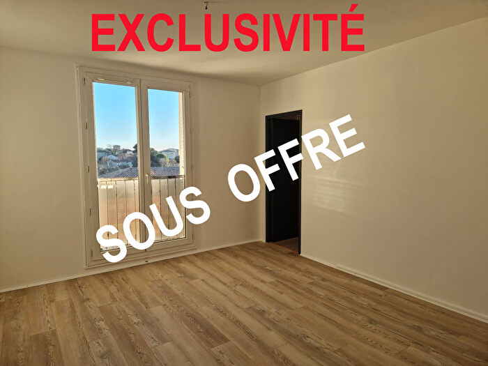 Appartement à vendre - Valréas - 3 pièces - 2 chambres