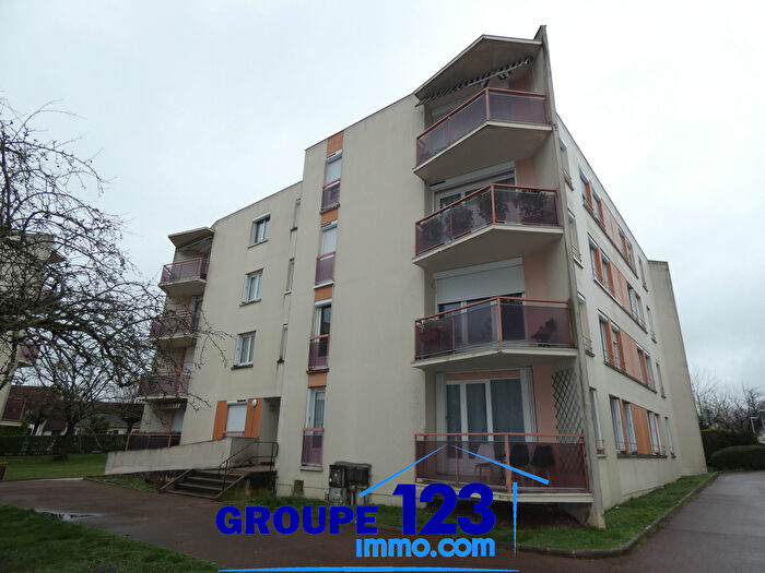 Appartement à vendre - Migennes - 4 pièces - 2 chambres