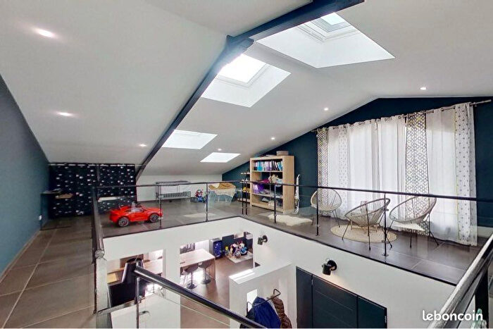 Appartement à vendre - Idron - 5 pièces - 3 chambres