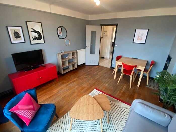 Appartement à louer - Le Mouesse, Nevers - 3 pièces - 2 chambres