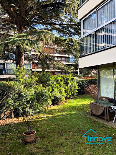 Appartement à vendre - Le Chesnay - 5 pièces - 3 chambres