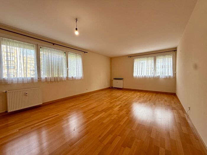 Appartement 4 pièces à Douai, Centre-ville, à vendre