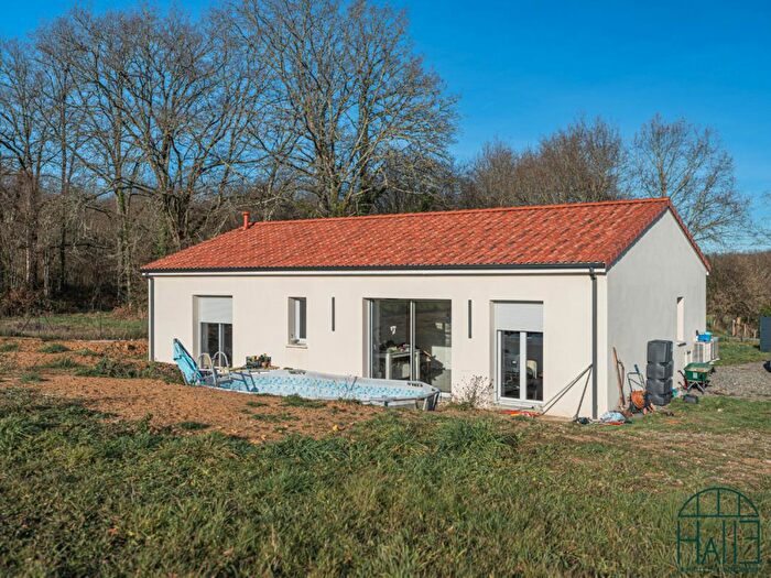 Maison à vendre - Oradour-sur-Glane - 4 pièces - 3 chambres