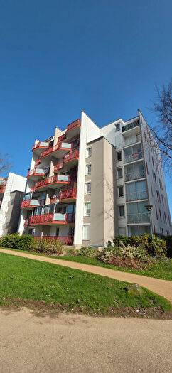 Appartement à vendre - Quartiers Sud-Ouest, Alma - 5 pièces - 2 chambres