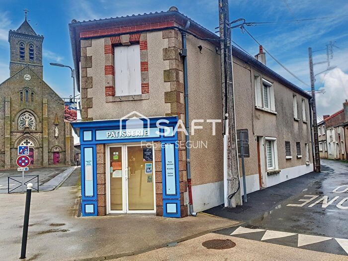 Maison à vendre - Saint-Macaire-en-Mauges - 7 pièces - 5 chambres