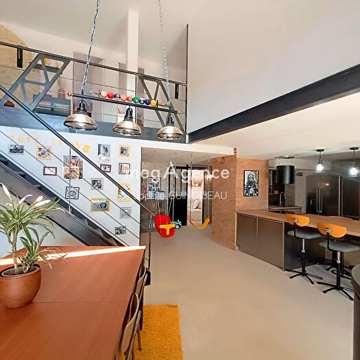 Maison à vendre - Bégrolles-en-Mauges - 7 pièces - 5 chambres