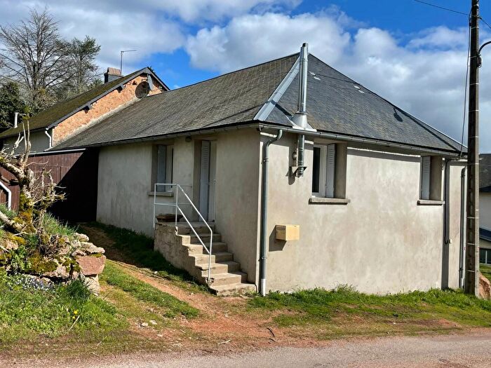 Maison à louer - Moux-en-Morvan - 3 pièces - 1 chambre