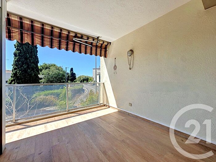 Appartement 3 pièces à Antibes, Rabiac, Carriat, Les Semboules, Les Brusquets, à vendre