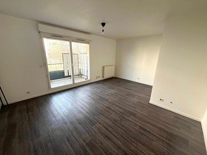 Appartement à louer - Abbaye, Créteil - 2 pièces - 1 chambre