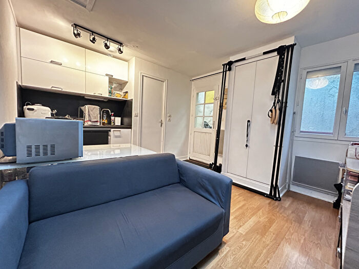 Appartement à vendre - Amiens, Henriville - 2 pièces - 1 chambre