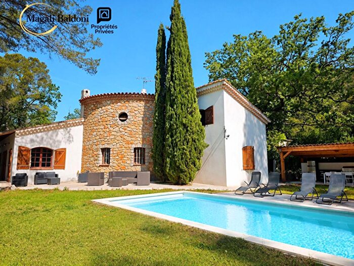 Maison 9 pièces à vendre à La Motte