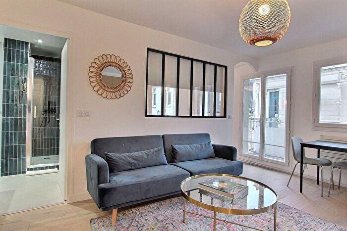 Appartement à louer - Notre Dame des Champs, Paris ème - 2 pièces - 1 chambre