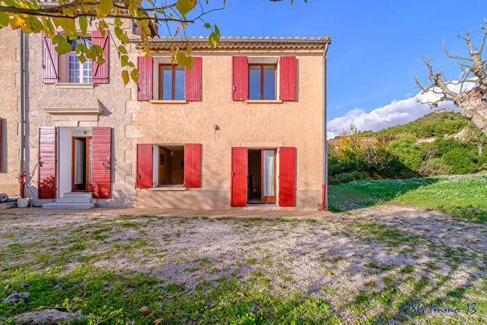 Maison à vendre - Marseille e , Saint-Mitre - 6 pièces - 5 chambres