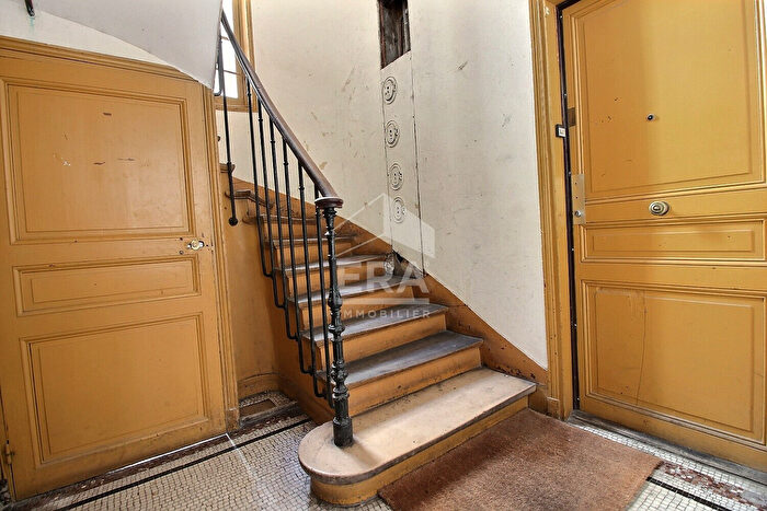 Appartement 2 pièces à Clichy, Berges de Seine, Beaujon, à vendre