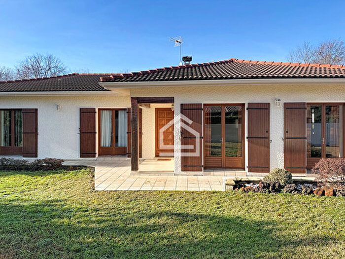 Maison à vendre - Saint-Aubin-de-Médoc - 4 pièces - 3 chambres