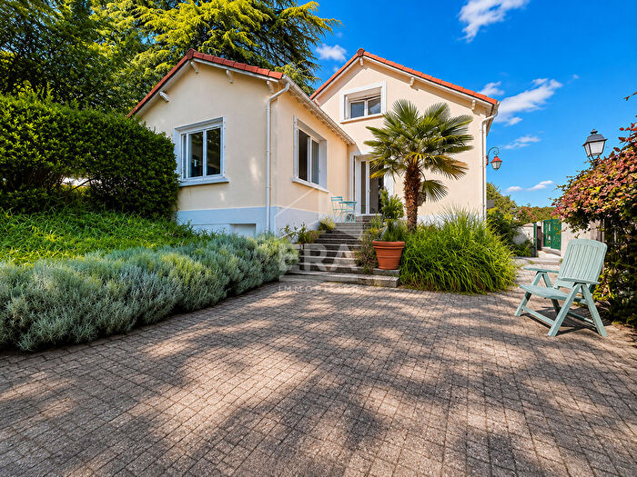 Maison 5 pièces à Chamarande, à vendre