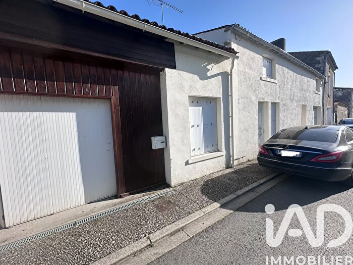 Maison à vendre - Maillezais - 5 pièces - 3 chambres