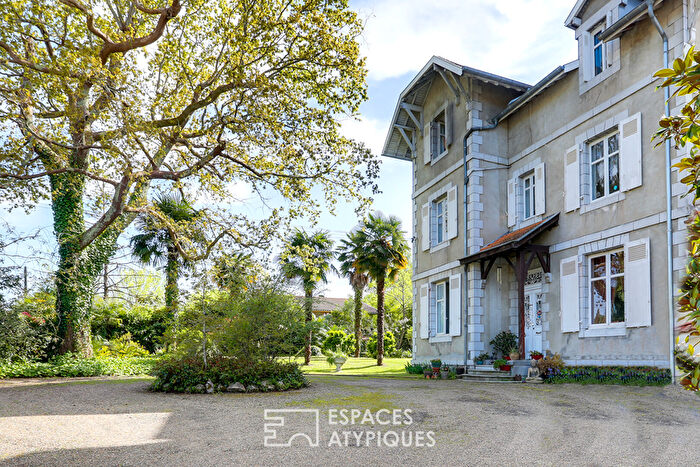 Maison à vendre - Salies-de-Béarn - 10 pièces - 8 chambres