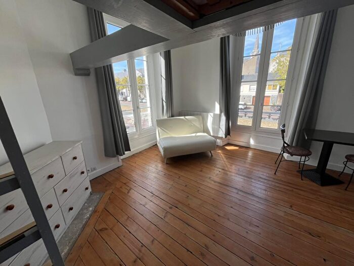 Appartement 1 pièce à Angers, Doutre, Saint-Jacques, à louer