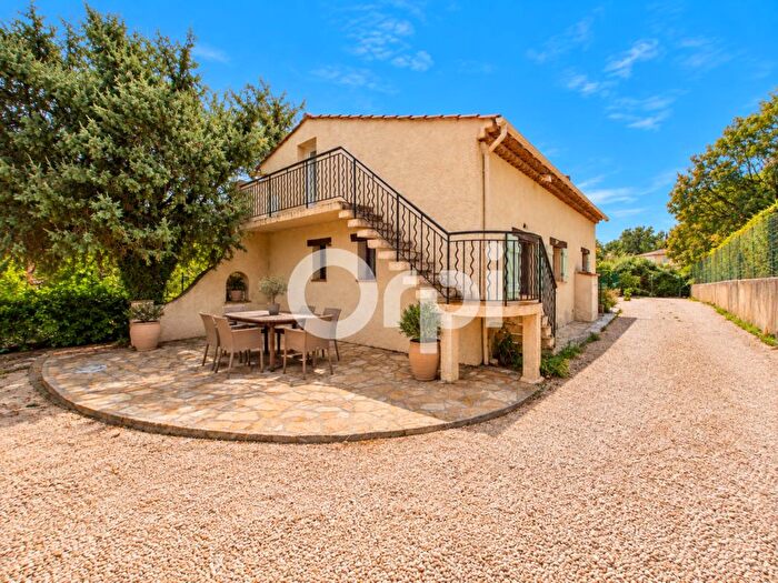 Maison 5 pièces à Montauroux, à vendre