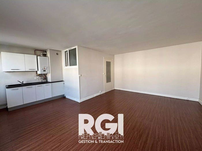 Bois Nogent Agiot, Maurepas : Appartement 1 pièce à louer