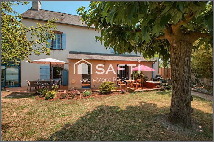 Maison à vendre - Vitré, Villaudin, Le Haut Chalet, Grange - 9 pièces - 5 chambres