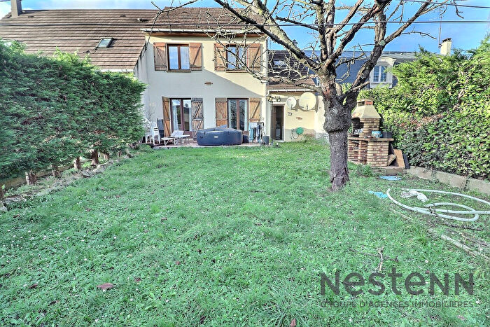 Maison à vendre - Neuilly-sur-Marne, Carnot, République - 4 pièces - 3 chambres